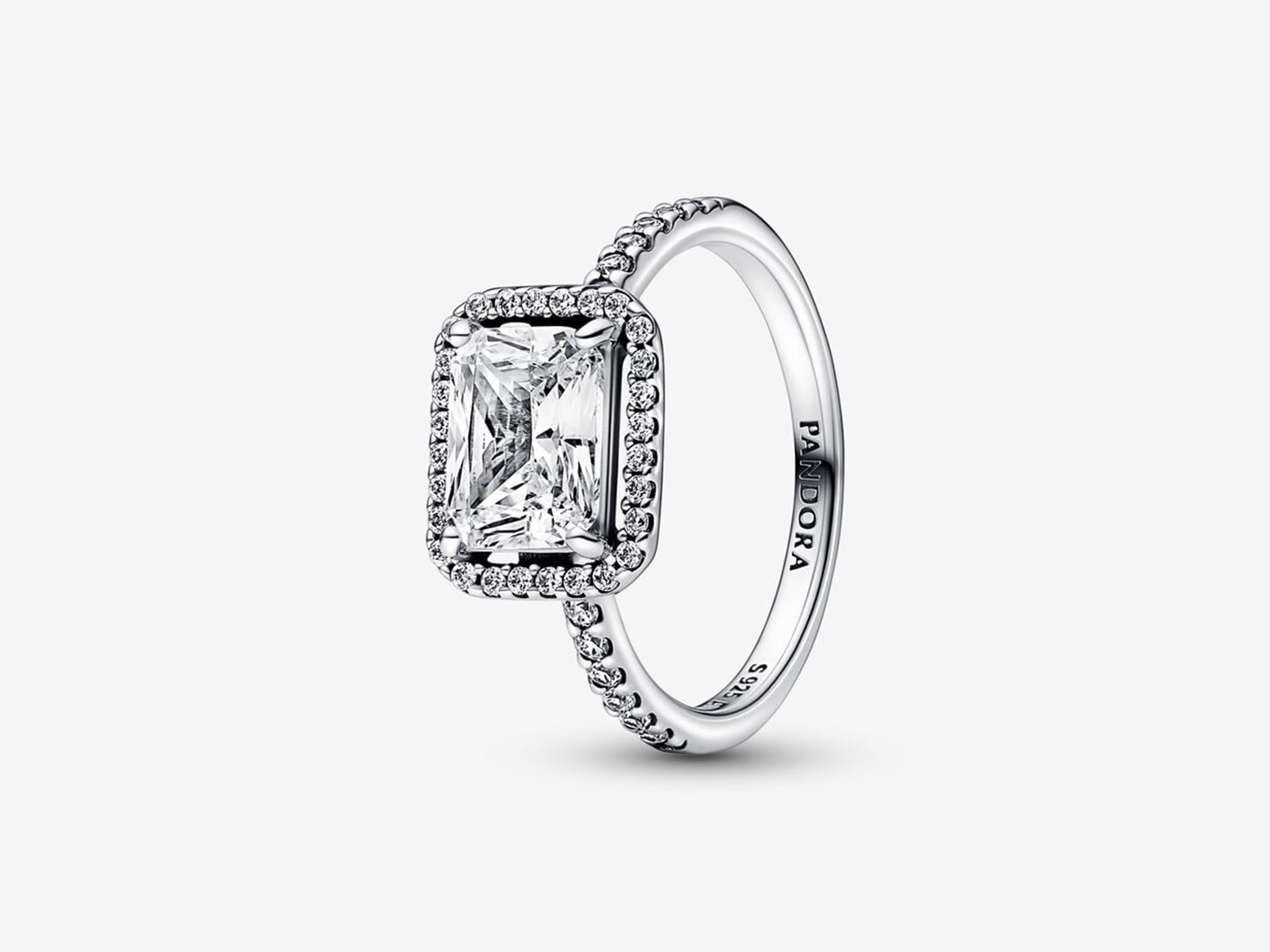 Rectangular Sparkling Halo Ring – She Unique Gift
